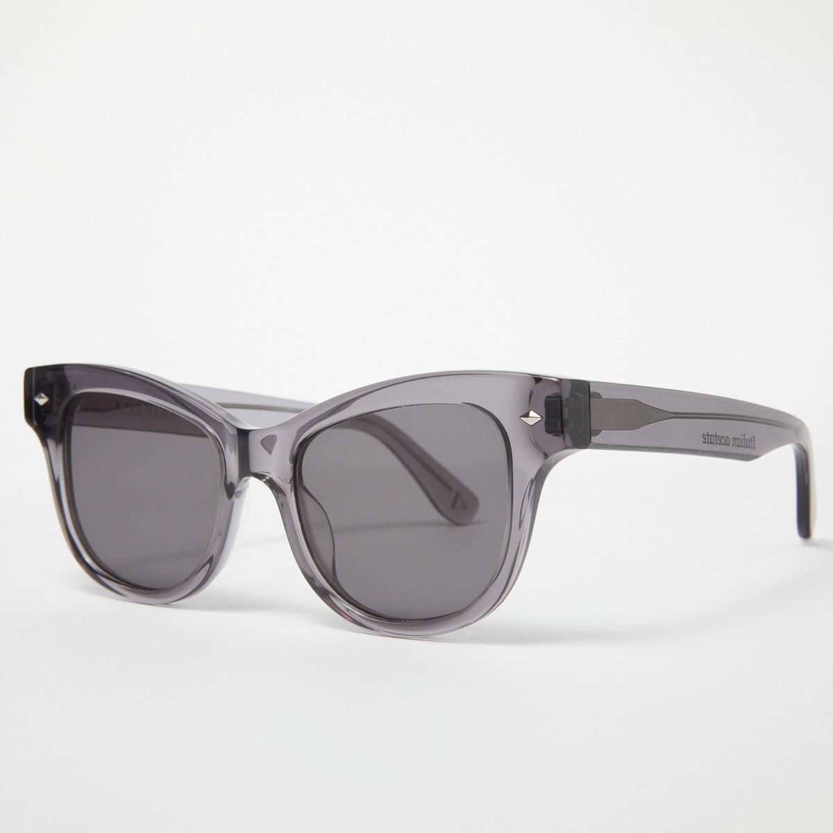 HELIX Grey Sunglasses | Leoide Eyewear